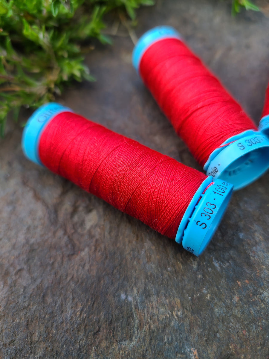 Silk Thread - Red – At the Sign of the Golden Scissors